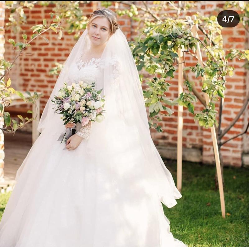 Сукню — ціна 8000 грн у каталозі Весільні сукні Купити жіночі речі за доступною ціною на Шафі