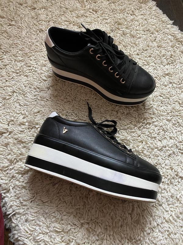 Красовки кеді — ціна 400 грн у каталозі Кеди Купити жіночі речі за доступною ціною на Шафі