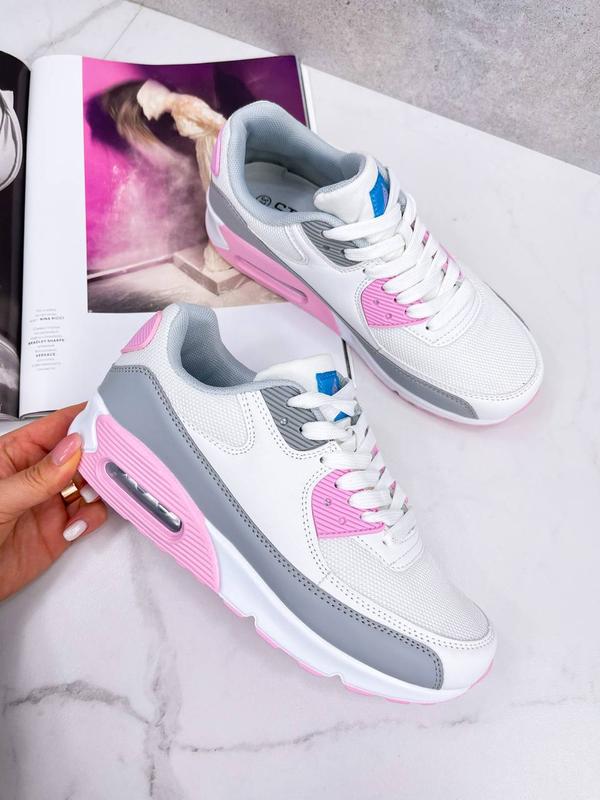 Кросівки — ціна 699 грн у каталозі Кросівки Купити жіночі речі за доступною ціною на Шафі