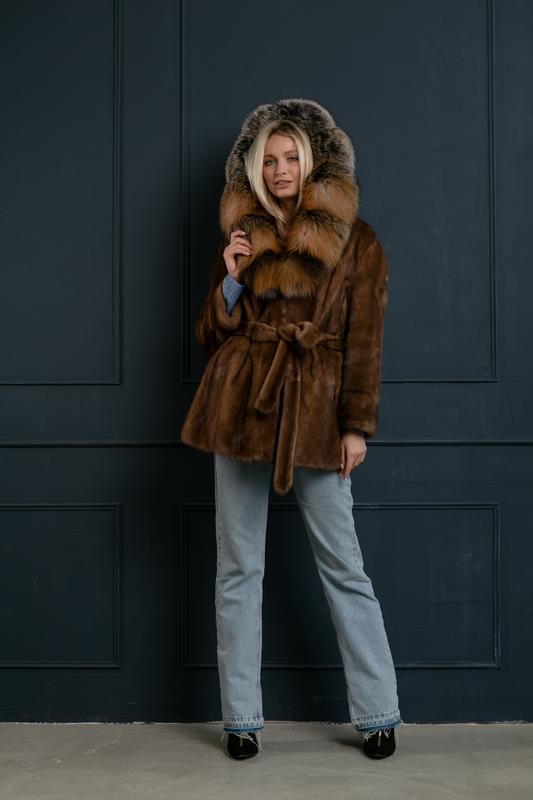 Норкова шуба италия ексклюзивна річ шикарний капюшон чорнобурка — ціна