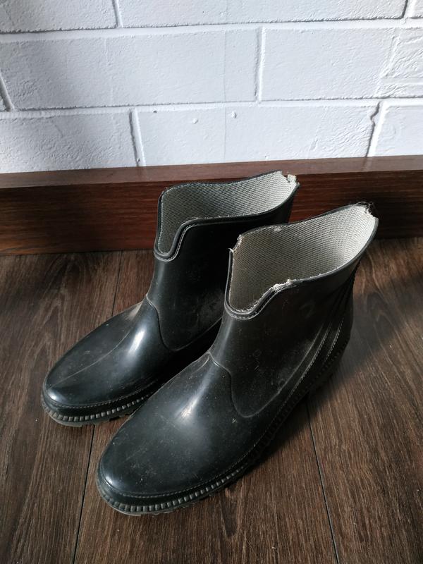 Гумові чобітки — ціна 250 грн у каталозі Черевики Купити жіночі речі за доступною ціною на Шафі