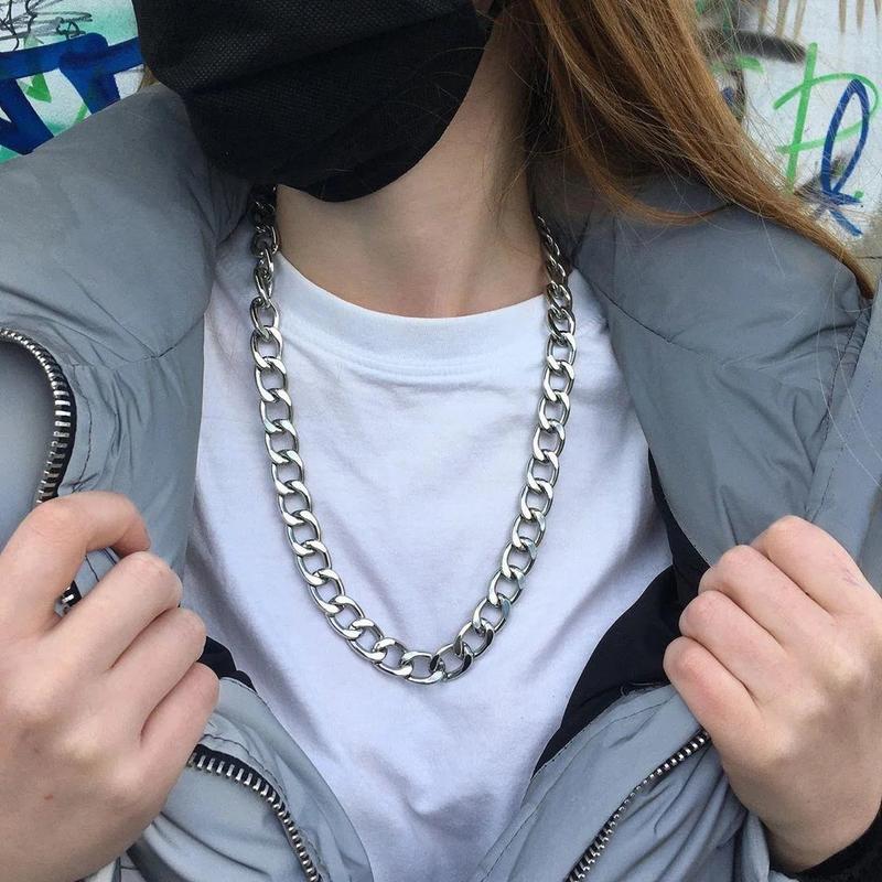 Ланцюжок — ціна 150 грн у каталозі Ланцюжки Купити аксесуари за доступною ціною на Шафі