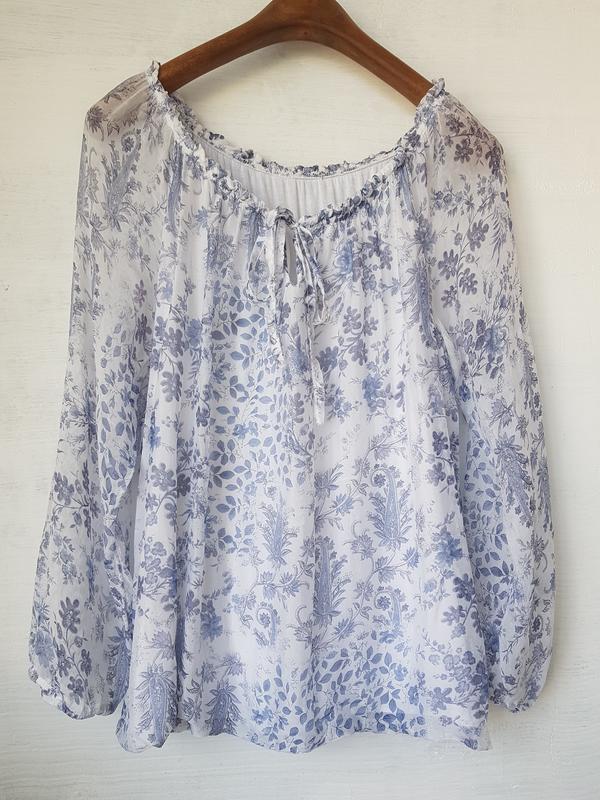 Блуза жіноча — ціна 150 грн у каталозі Блузи Купити жіночі речі за доступною ціною на Шафі