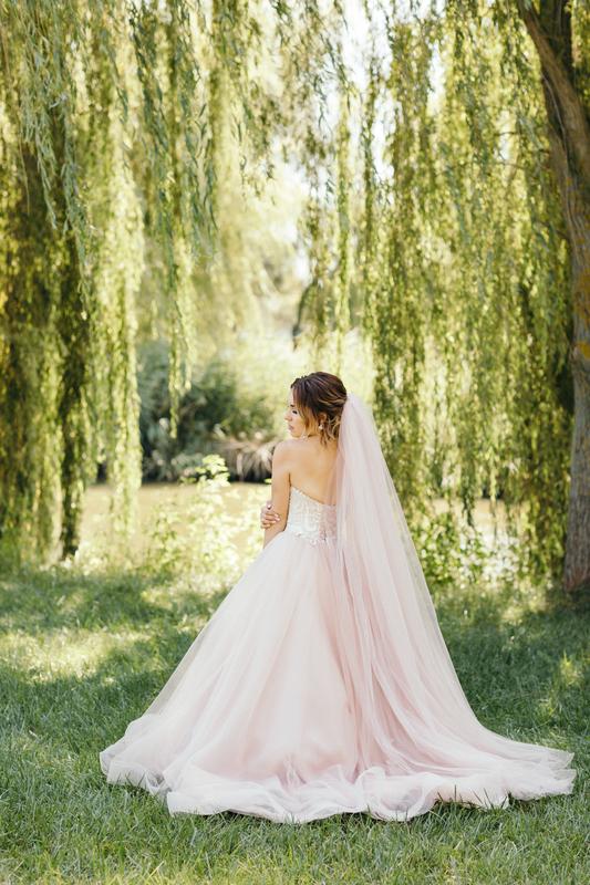 Шикарне весільне плаття — ціна 6500 грн у каталозі Весільні сукні Купити жіночі речі за