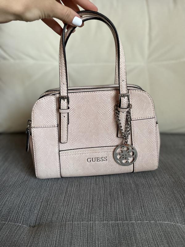 Сумка Guess — ціна 900 грн у каталозі Сумки Купити аксесуари за доступною ціною на Шафі
