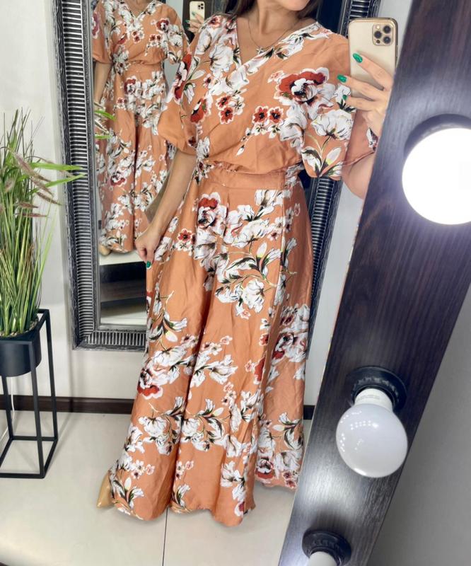 👗обворожительное длинное персиковое платье в цветах/свободное бежевое ...