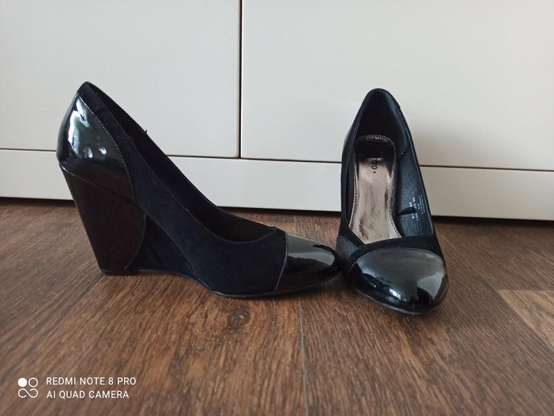 Туфлі на танкетці — ціна 140 грн у каталозі Туфлі Купити жіночі речі за