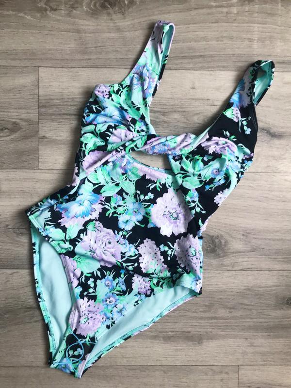 Суцільний новий купальник asos , розмір xs-s — ціна 396 грн у каталозі Купальники Купити жіночі ...