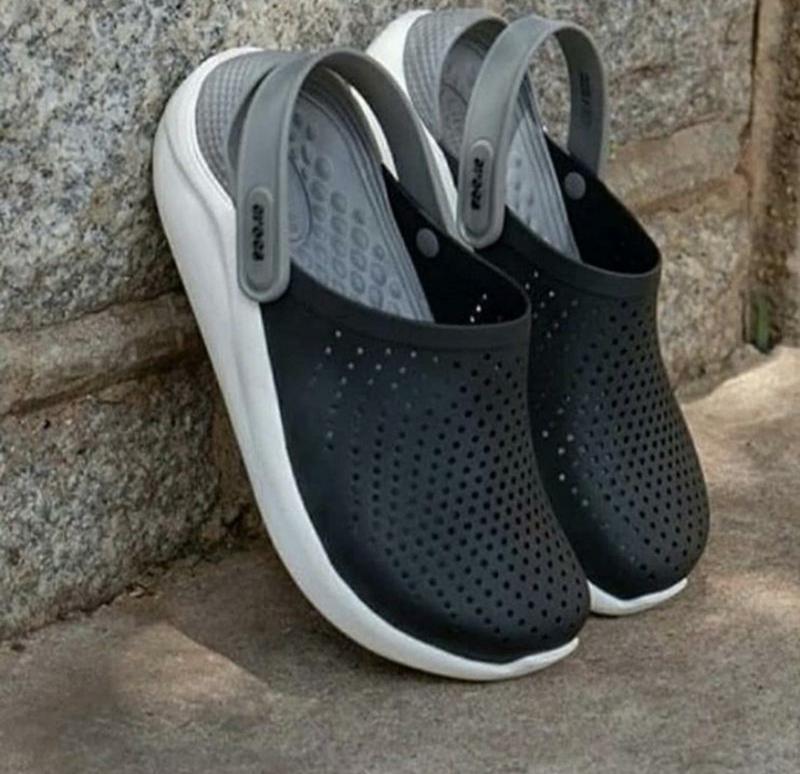 Crocs Literide — ціна 1750 грн у каталозі Сандалії Купити чоловічі речі за доступною ціною на