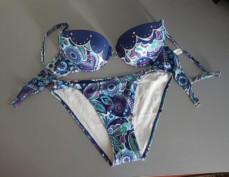 Яскравий,красивий купальник anabel arto. — ціна 285 грн у каталозі ...