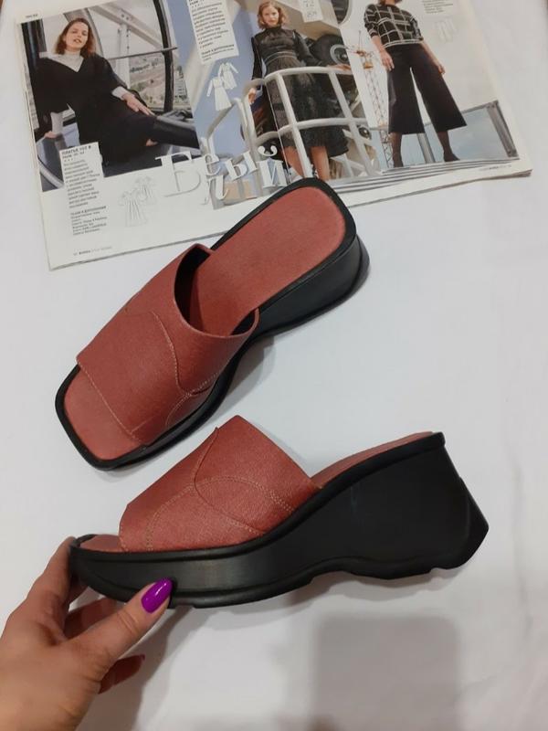 Шльопанці — ціна 500 грн у каталозі Шльопанці Купити жіночі речі за доступною ціною на Шафі