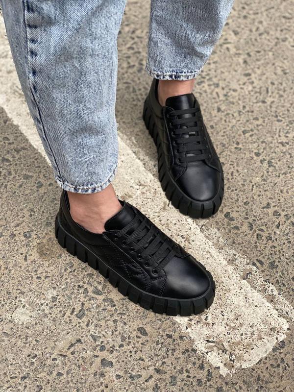 Кросівки — ціна 1700 грн у каталозі Кросівки Купити жіночі речі за доступною ціною на Шафі