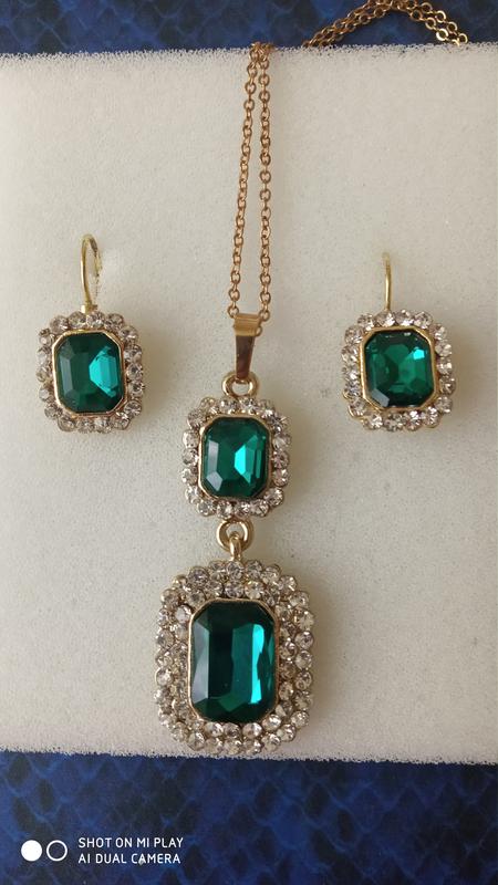 Набір сережки та підвіска — ціна 120 грн у каталозі Комлекти Купити аксесуари за доступною ціною