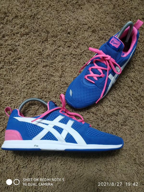 Кроси — ціна 650 грн у каталозі Кросівки Купити жіночі речі за доступною ціною на Шафі Україна