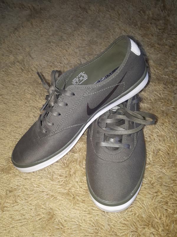 Фірмові кеді Nike — ціна 550 грн у каталозі Кеди Купити жіночі речі за