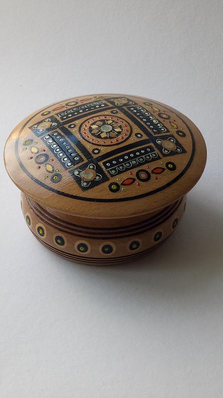 Деревяна шкатулка з декором етностиль — ціна 130 грн у каталозі Скриньки Купити товари для дому