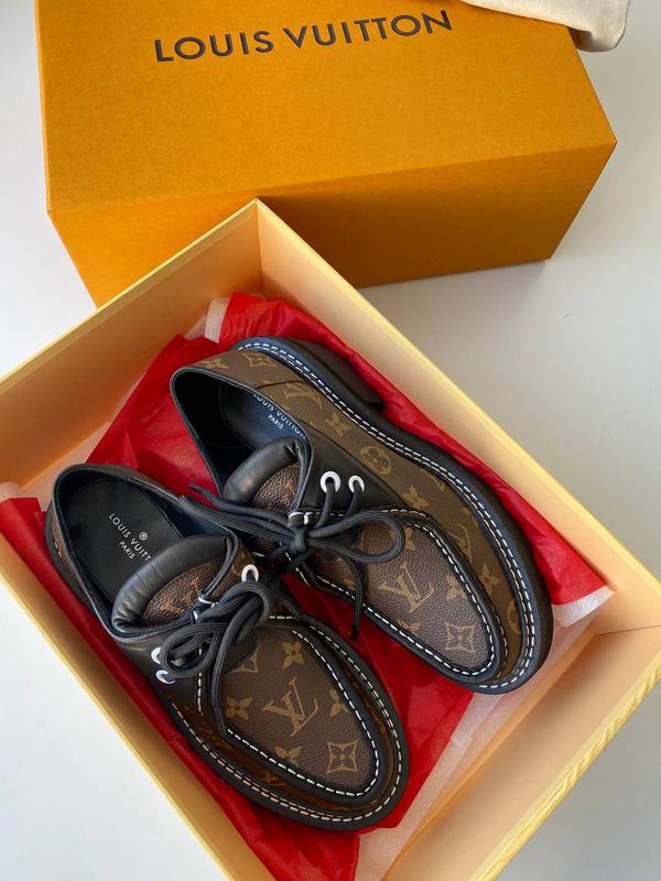 Лофери туфлі оксфорди — ціна 6900 грн у каталозі Оксфорди Купити жіночі речі за доступною ціною