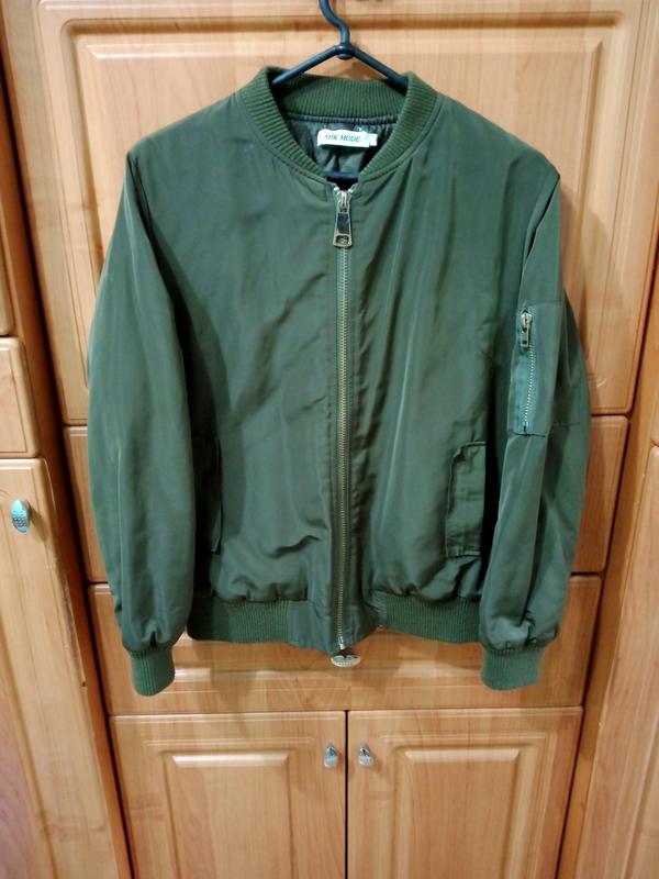 Бомбер — ціна 180 грн у каталозі Куртки Купити жіночі речі за доступною ціною на Шафі Україна