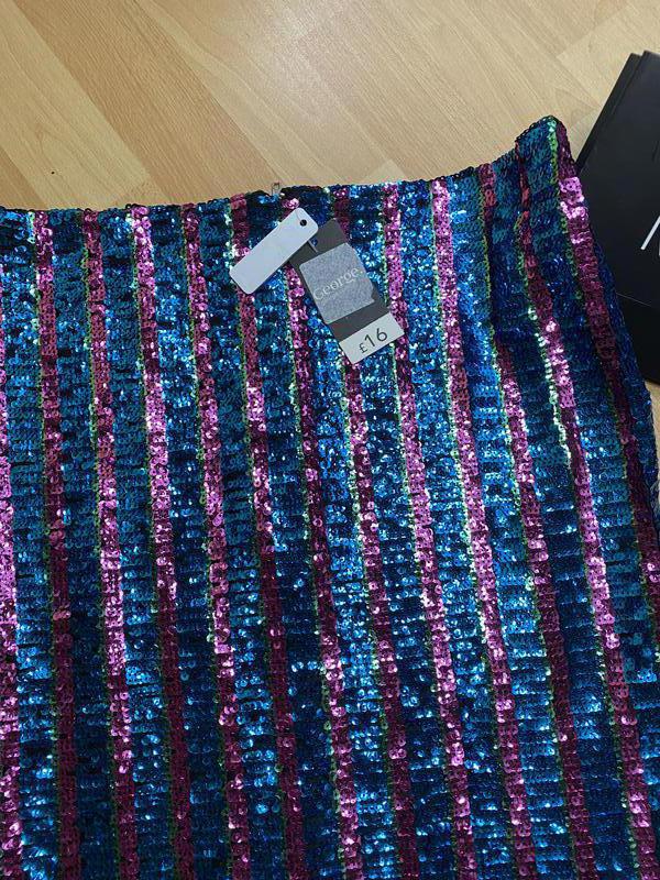 Нарядна спідниця Asos — ціна 400 грн у каталозі Міді спідниці Купити