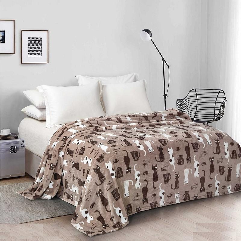 Плед за вашими розмірами котики на бежевому — ціна 470 грн у каталозі Пледи Купити товари для