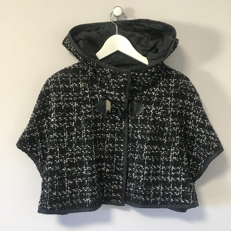 Курточка накидка короткая с капюшоном pinko в стиле chanel — цена 1100 ...