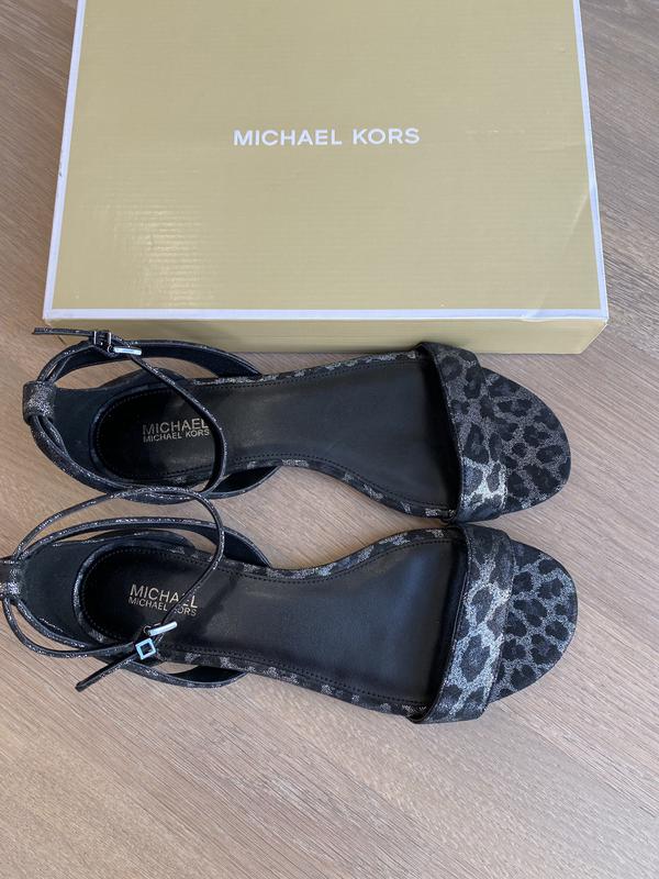 Michael kors босоножки шлепанцы 37 майкл корс обувь шлёпанцев — цена ...
