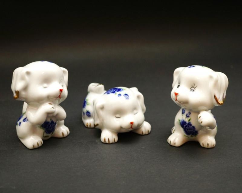 Статуетки порцелянові три собачки — ціна 442 грн у каталозі Статуетки Купити товари для дому та