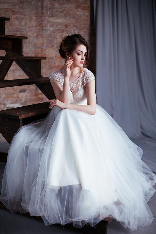 Весільна сукня — ціна 3500 грн у каталозі Весільні сукні Купити жіночі речі за доступною ціною