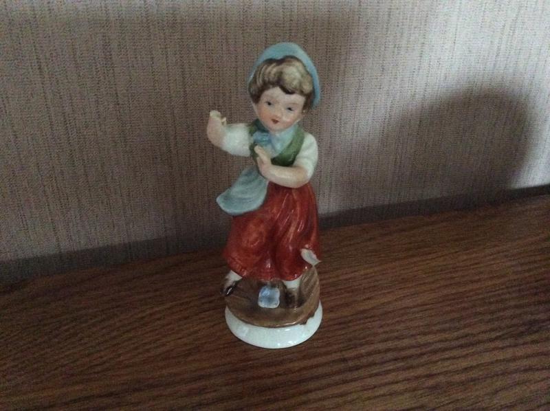 Фарфорова статуетка — ціна 650 грн у каталозі Статуетки Купити товари для дому та побуту за