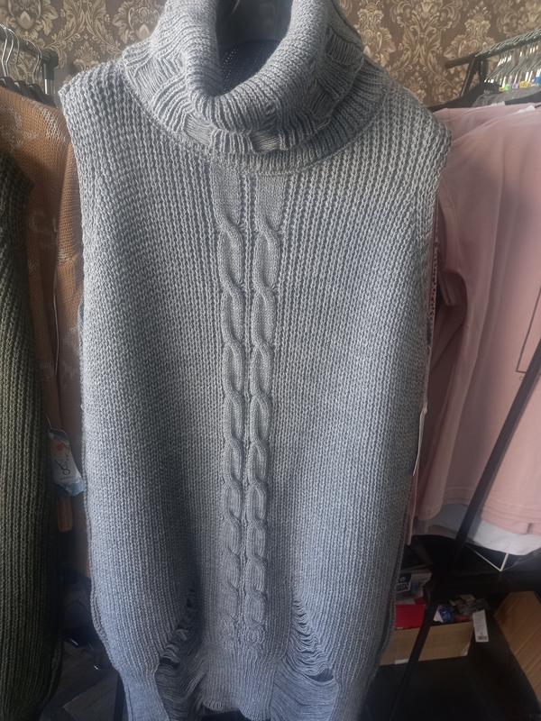 Безрукавка жіноча — ціна 636 грн у каталозі Жилети Купити жіночі речі за доступною ціною на Шафі