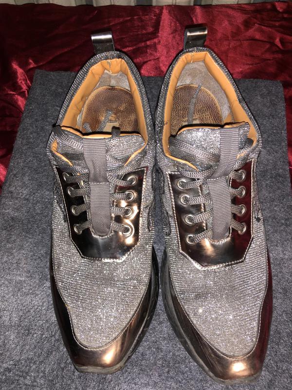 Кросівки турецького бренду Yaya — ціна 370 грн у каталозі Кросівки Купити жіночі речі за