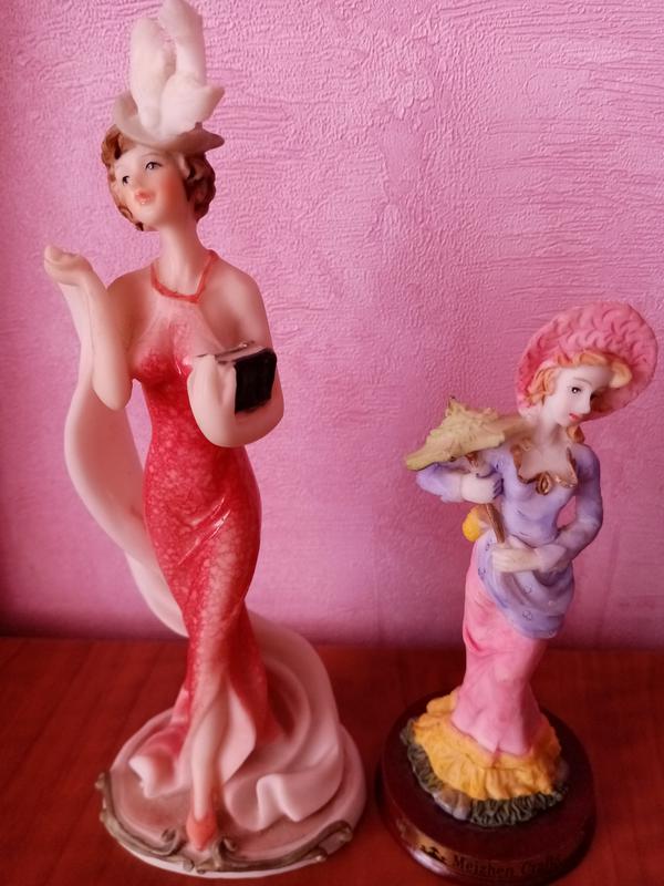 Дві інтерєрні статуетки шикарна дама — ціна 550 грн у каталозі Статуетки Купити товари для