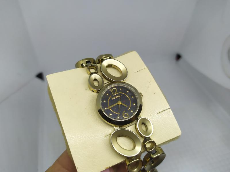 Годинники Fossil механізм Ronda Swiss Parts Thailand Made — ціна 650 грн у каталозі Годинники