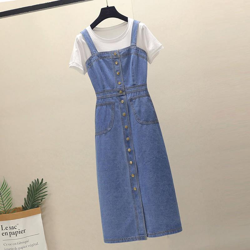 Джинсовий сарафан — ціна 600 грн у каталозі Сарафани Купити жіночі речі за доступною ціною на