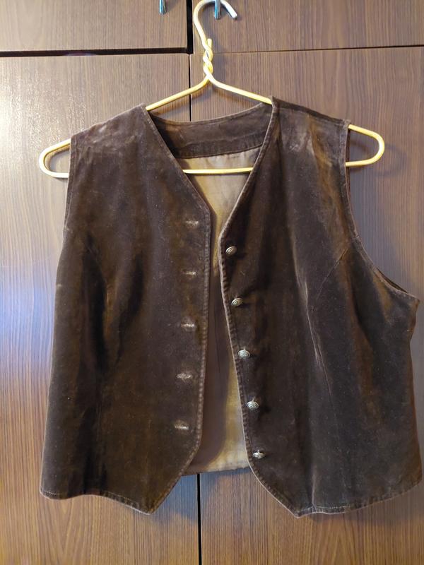 Жилетка — ціна 60 грн у каталозі Жилетки Купити жіночі речі за доступною ціною на Шафі Україна