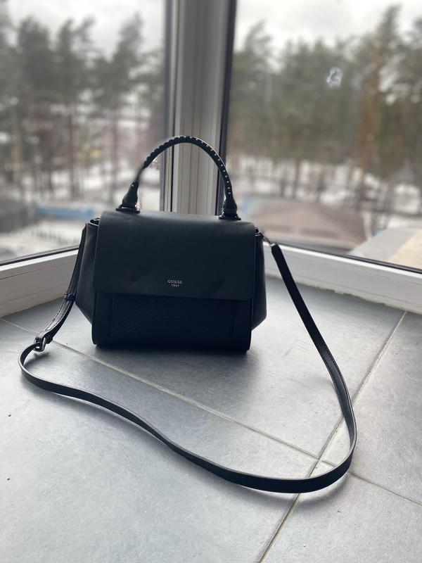 Сумка Guess — ціна 550 грн у каталозі Сумки Купити аксесуари за доступною ціною на Шафі