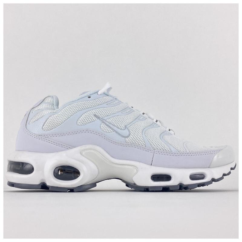 Жіночі кросівки nike air max tn plus total white, білі шкіряні кросівки ...