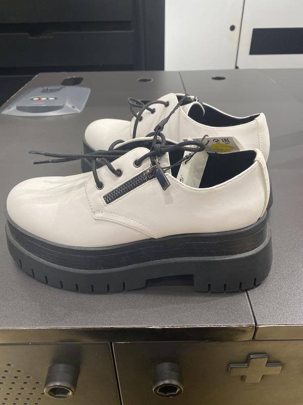 Черевики Bershka — ціна 750 грн у каталозі Черевики Купити жіночі речі за доступною ціною на