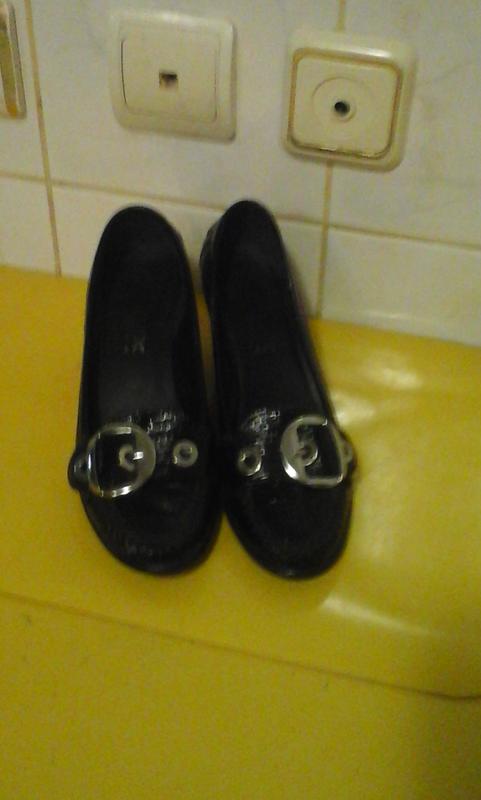 Туфли женские — цена 190 грн в каталоге Туфли Купить женские вещи по доступной цене на Шафе