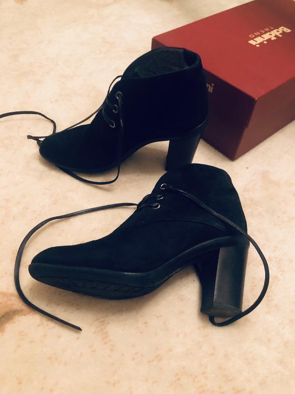 Ботильйони — ціна 600 грн у каталозі Ботильйони Купити жіночі речі за доступною ціною на Шафі