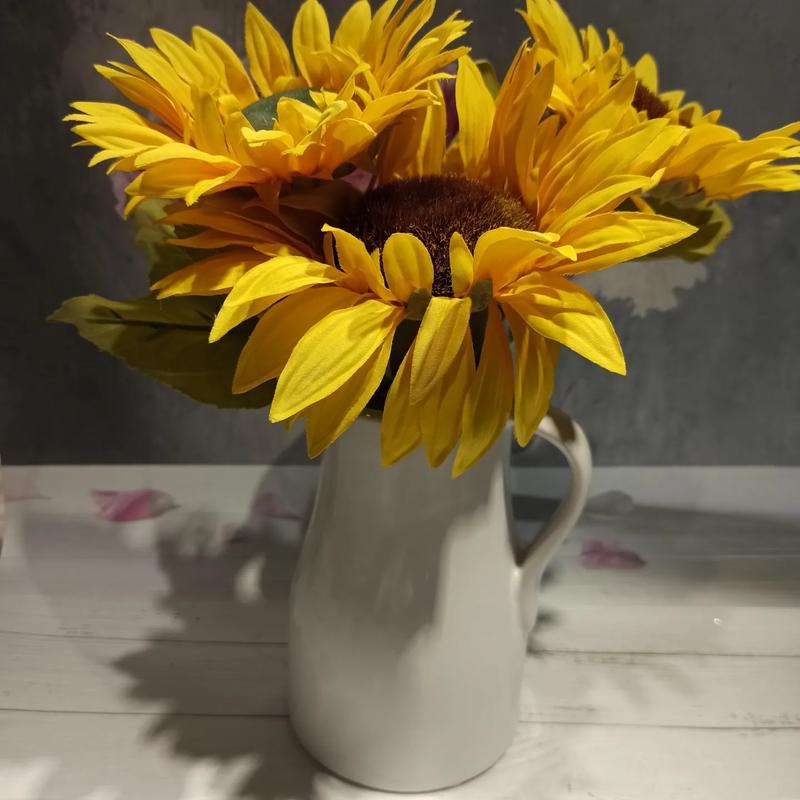 Декоративна ваза з соняшниками кераміка — ціна 278 грн у каталозі Вази Купити товари для дому