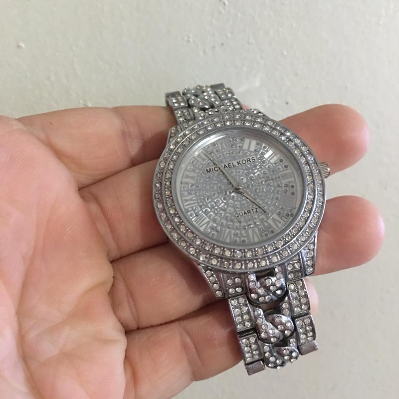 Часы наручные — цена 550 грн в каталоге Часы Купить аксессуары по доступной цене на Шафе