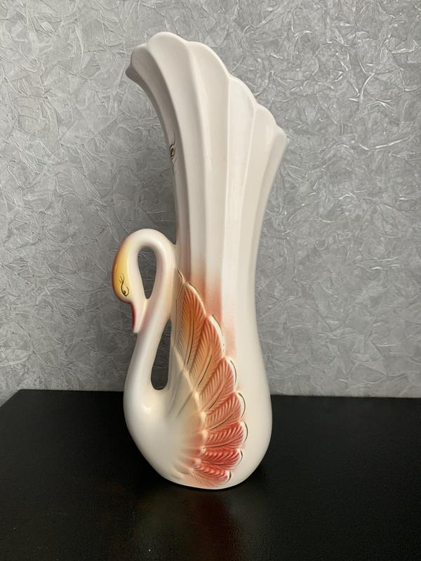 Фарфорова ваза — цена 200 грн в каталоге Вазы Купить товары для дома и быта по доступной цене на