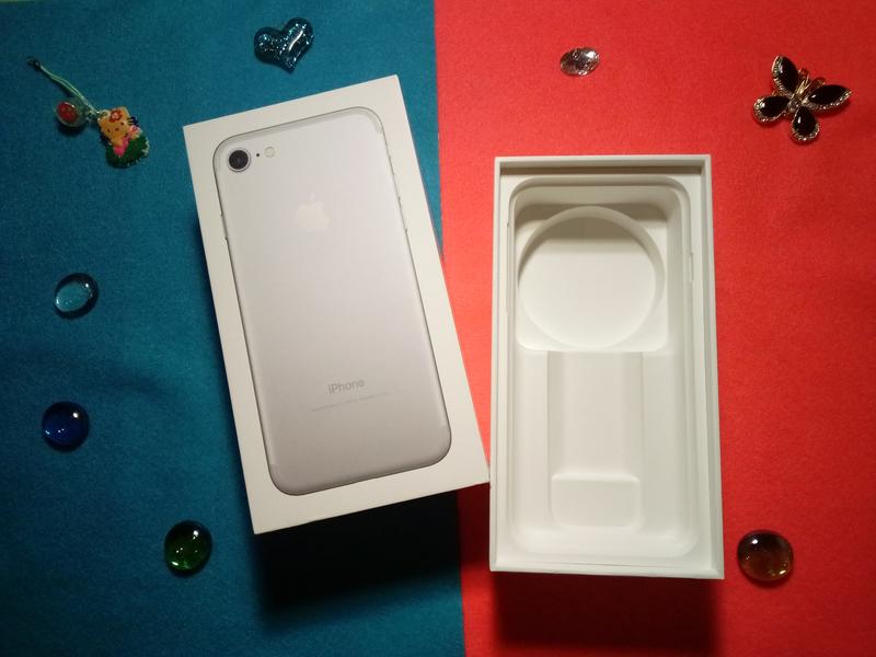 Оригінальна коробка від айфона 7 32 gb silver — ціна 90 грн у каталозі ...