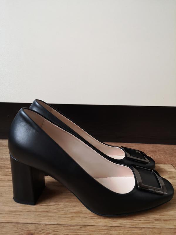 Шкіряні туфлі на підборах Navyboot — ціна 770 грн у каталозі Туфлі Купити жіночі речі за