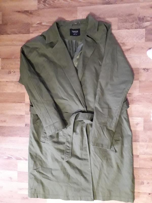 Плащ — ціна 280 грн у каталозі Плащі Купити жіночі речі за доступною ціною на Шафі Україна