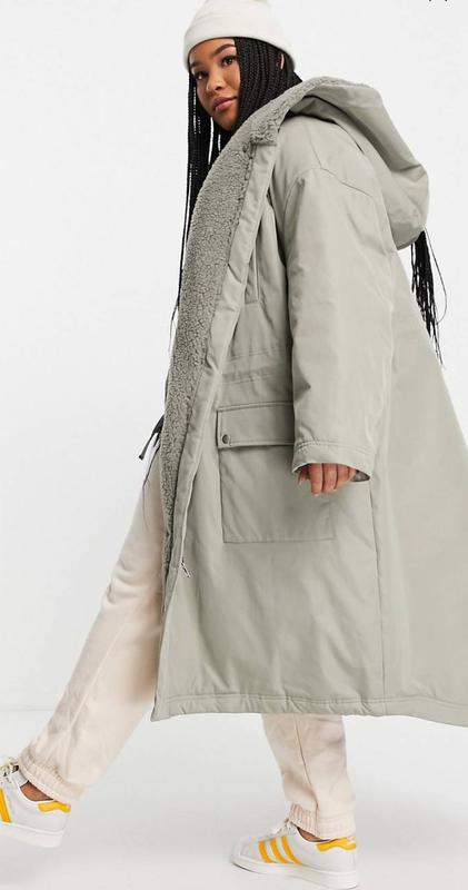 Куртка великий розмір — ціна 2000 грн у каталозі Парки Купити жіночі речі за доступною ціною на