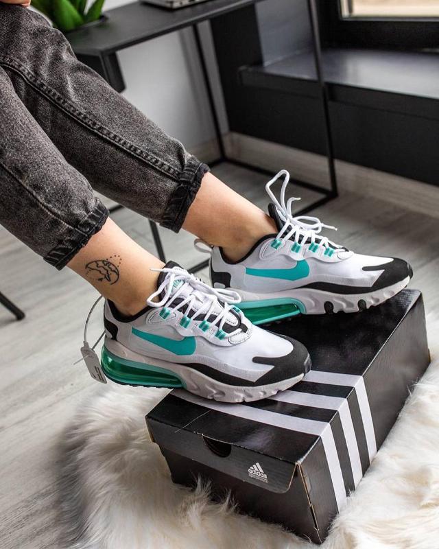 Жіночі кросівки — ціна 1750 грн у каталозі Кросівки Купити жіночі речі за доступною ціною на