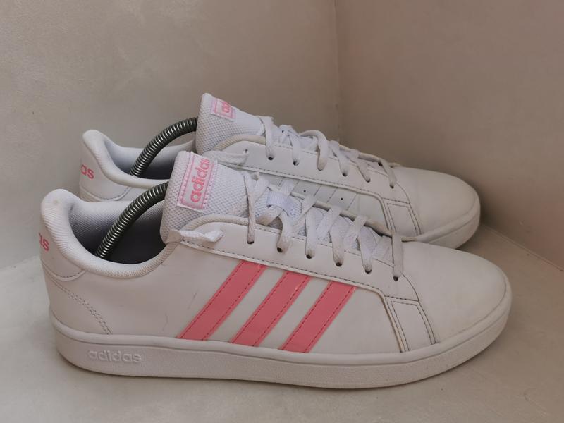 Универсальные кроссовки "adidas" pwj001004 uk7 — цена 650 грн в ...