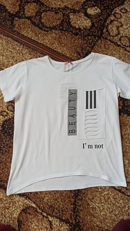 Футболка — ціна 60 грн у каталозі Футболки Купити жіночі речі за доступною ціною на Шафі